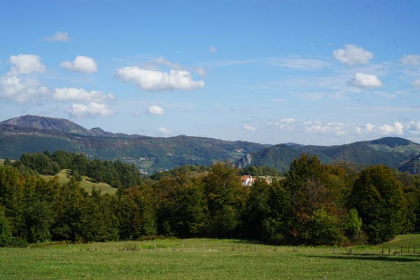 A Guide to Living on The Serbian Water